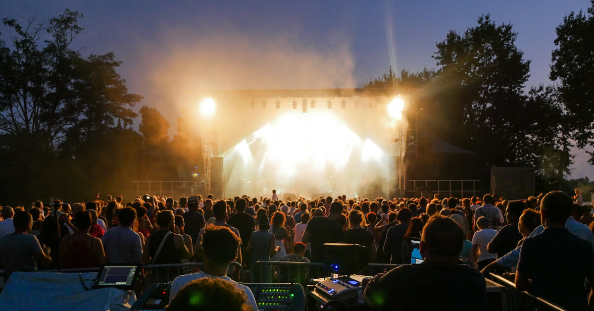 Tips for Attending a Concert in a Wheelchair - MobilityWorks